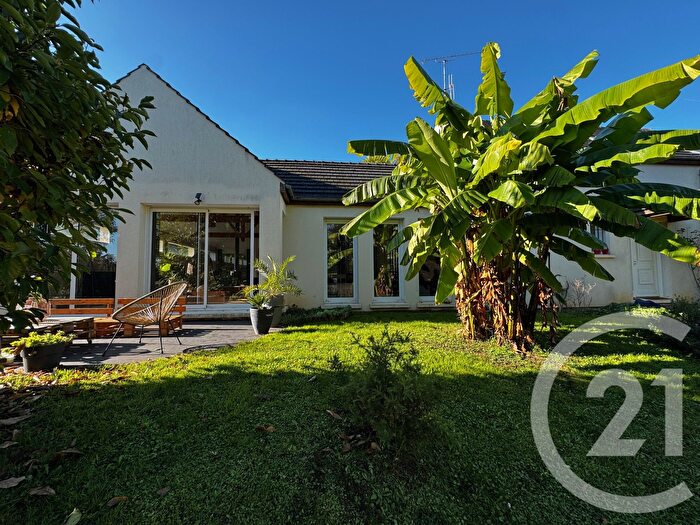 Maison à vendre - Saint-Fargeau-Ponthierry - 7 pièces - 3 chambres