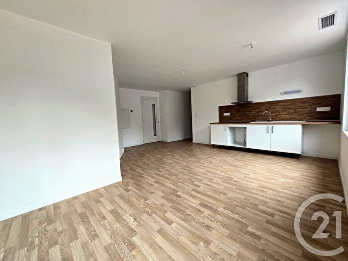 Saint-Laurent-de-Neste : Appartement 4 pièces à louer