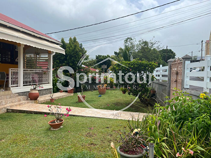 Maison 7 pièces à vendre à Basse-Terre