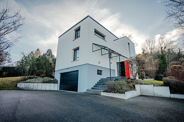 Maison à vendre - Soultz-Haut-Rhin - 7 pièces - 4 chambres