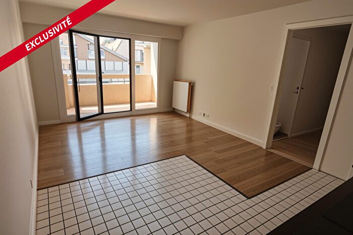 Appartement à vendre - Thonon-les-Bains, Est - 2 pièces - 1 chambre