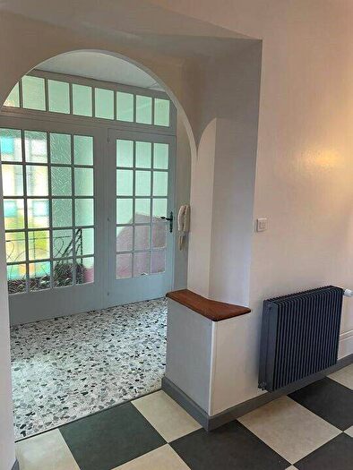Appartement 3 pièces à Mont-Barres, Belfort, à louer