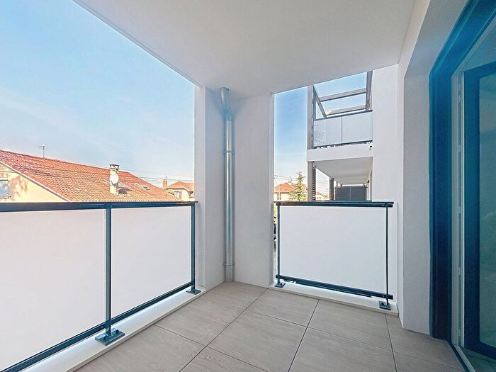 Appartement à louer - La-Soie, Décines-Charpieu - 2 pièces - 1 chambre