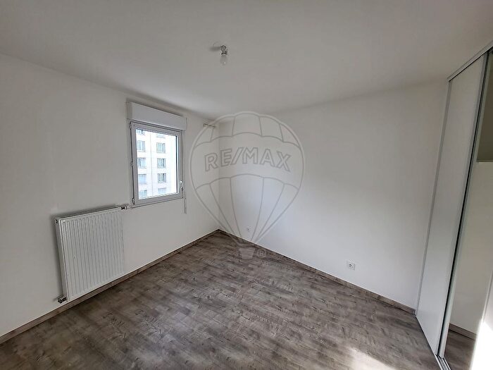 Appartement à louer - Villefranche-sur-Saône, Centre-ville - 3 pièces - 2 chambres