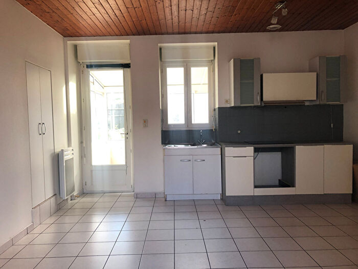 Le Loroux-Bottereau - Maison 2 pièces à louer