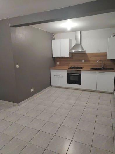 Appartement 3 pièces à Gare, Soissons, à louer
