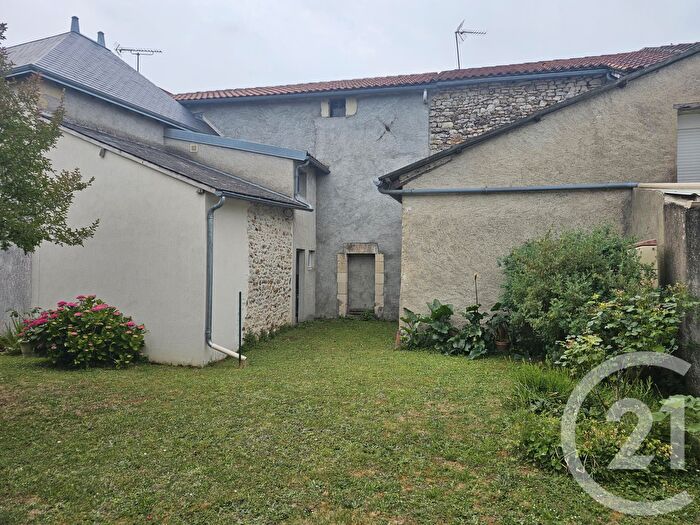 Archigny - Maison 3 pièces à vendre