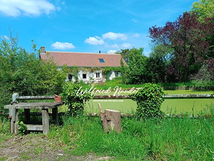 Saint-Vincent-du-Lorouër : Maison 5 pièces à vendre