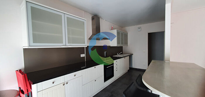 Longjumeau, Centre-ville, Mairie : Appartement 4 pièces à louer