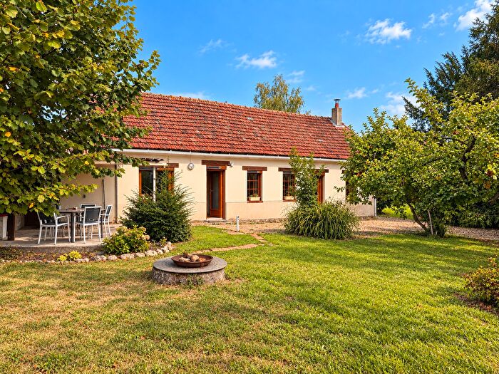 Heudebouville - Maison 3 pièces à vendre