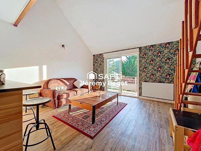 Appartement à vendre - Tours, Sainte-Radegonde, IUT - 2 pièces - 1 chambre