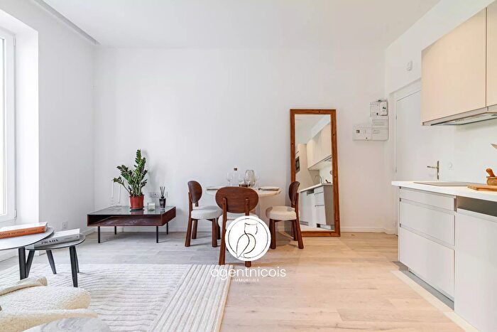 Appartement à vendre - Nice, Cimiez - 2 pièces - 1 chambre