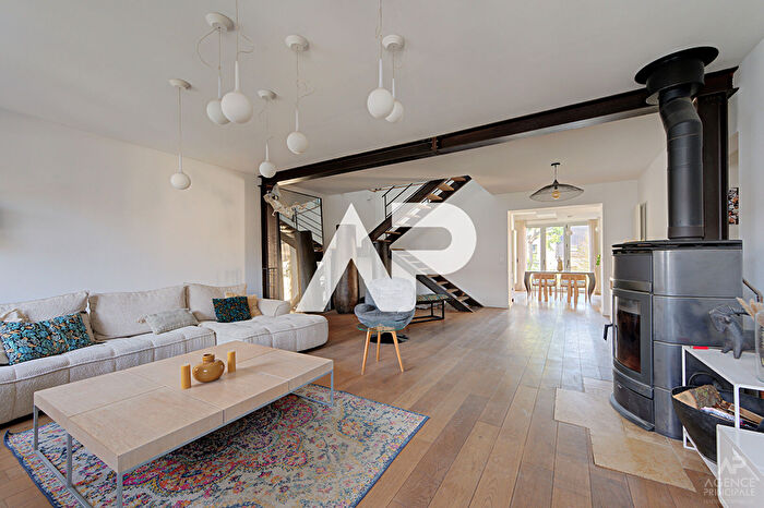 Maison 8 pièces à Suresnes, Plateau Ouest, à vendre