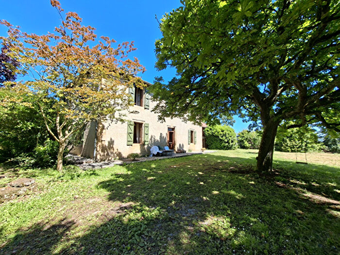 Maison 7 pièces à Mirande, à vendre