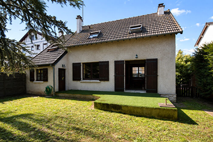 Maison 5 pièces à Montesson, Centre-ville, à vendre