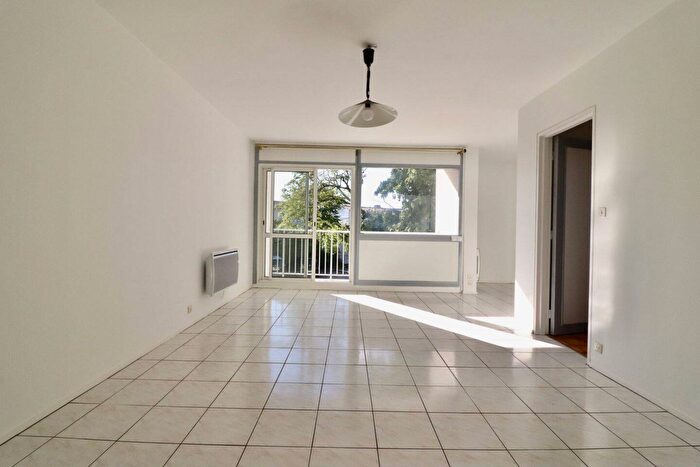 Appartement à louer - Talence - 3 pièces - 2 chambres