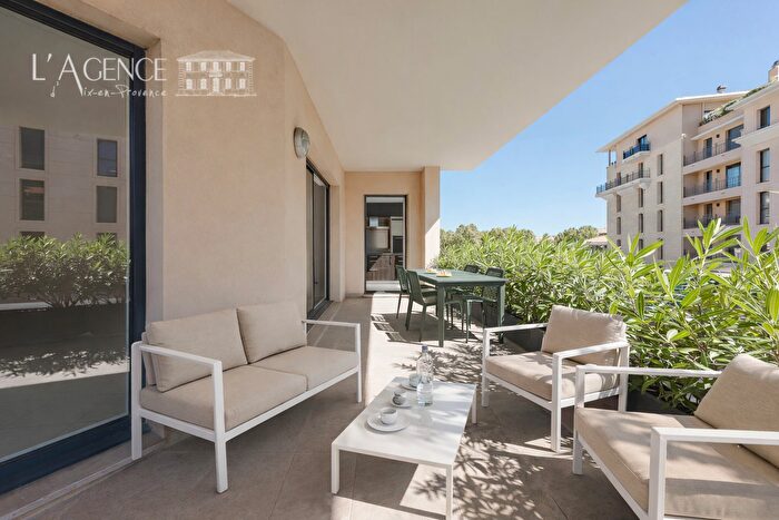 Appartement à vendre - Aix-en-Provence, Centre-ville - 3 pièces - 2 chambres