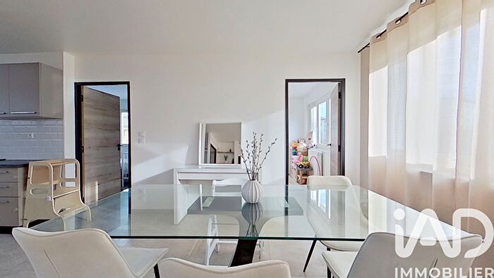 Appartement à vendre - Chambéry, Biollay - 3 pièces - 2 chambres