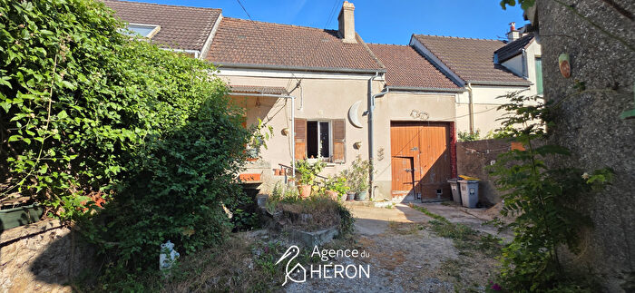 Villemanoche : Maison 2 pièces à vendre