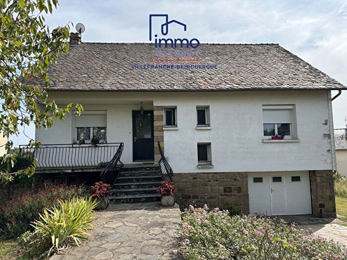 Maison à vendre - La Salvetat-Peyralès - 5 pièces - 3 chambres