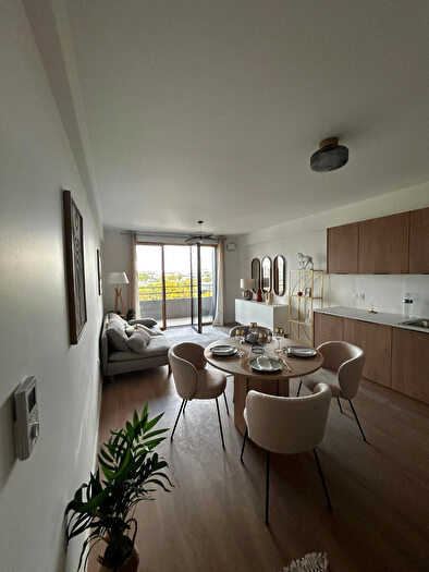 Appartement à vendre - Saint-Ouen, Vieux Saint-Ouen - 3 pièces - 2 chambres