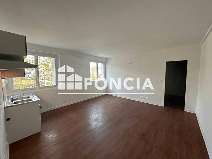 Appartement à louer - Faubourg Nord, Auch - 2 pièces - 1 chambre