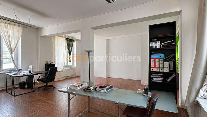 Appartement 2 pièces à vendre à Paris 11ème, Belleville, Saint-Maur