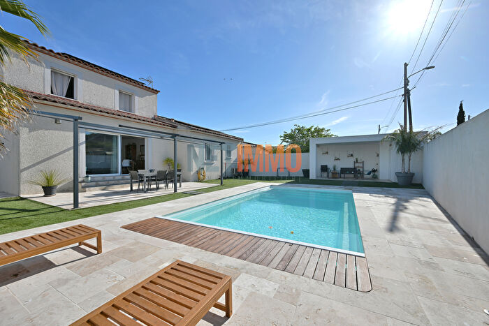 Maison 4 pièces à Beauvoisin, à vendre