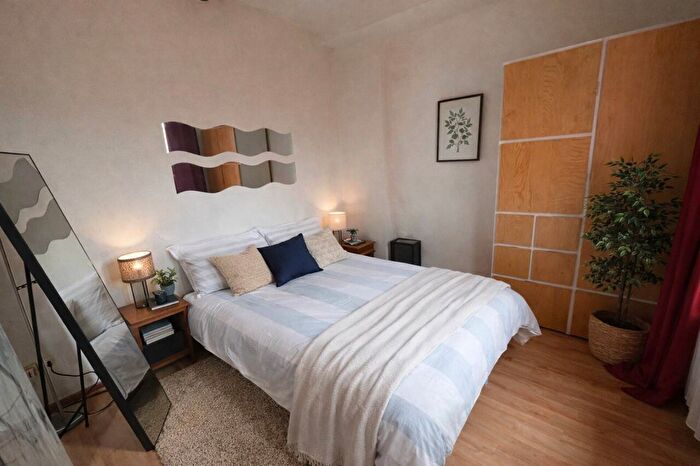 Appartement à louer - Centre Ville, Aix en Provence - 3 pièces - 2 chambres