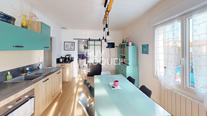 Maison à vendre - Saint-Pierre-dOléron - 4 pièces - 3 chambres