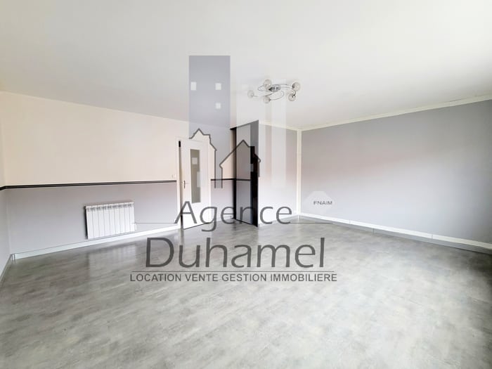 Boulogne-sur-Mer, Saint-Pierre - Appartement 2 pièces à louer