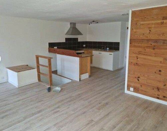 Cussac-Fort-Médoc : Appartement 3 pièces à louer