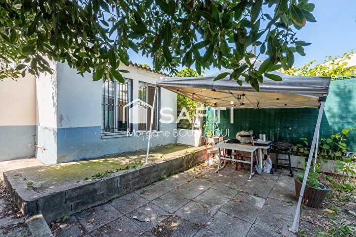 Maison 8 pièces à Saint-Denis, à vendre