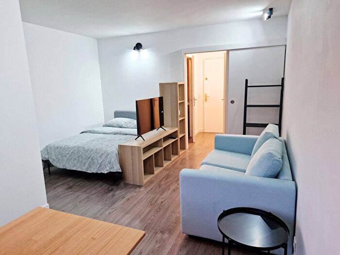 Appartement 1 pièce à Vaillant-Sembat, Boulogne-Billancourt, à louer