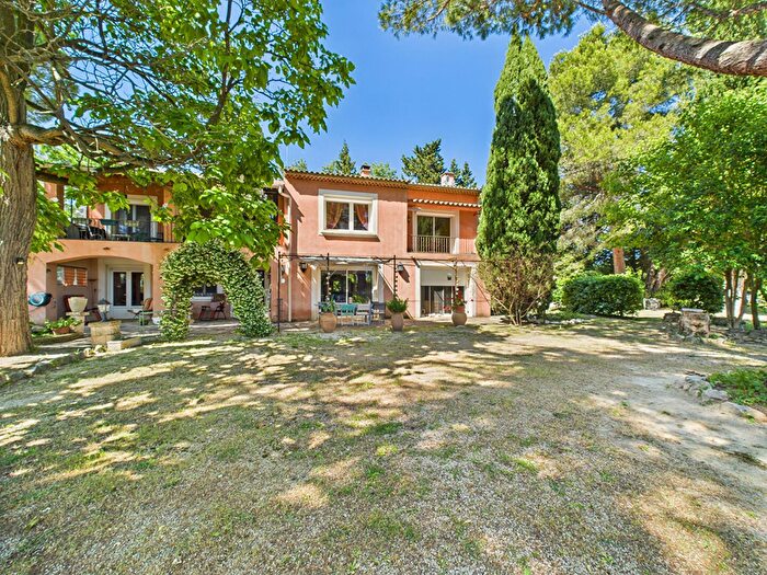 Maison à vendre - Avignon, Barthelasse, Ile Piot - 12 pièces - 7 chambres