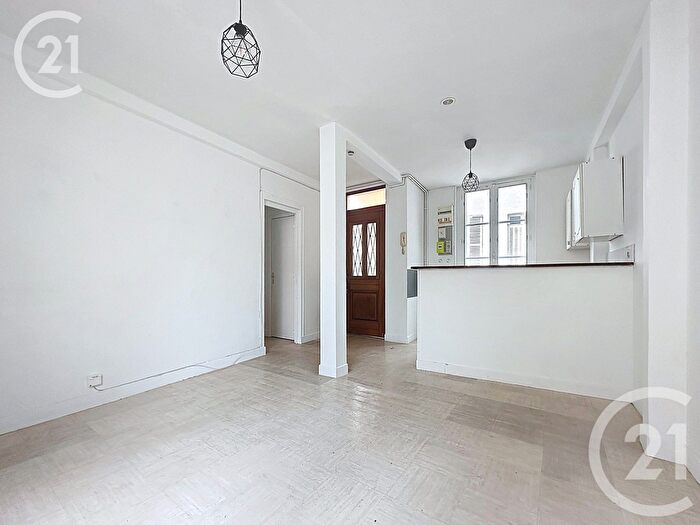 Appartement à vendre - Rouen, Vieux Marché, Cathédrale - 2 pièces - 1 chambre