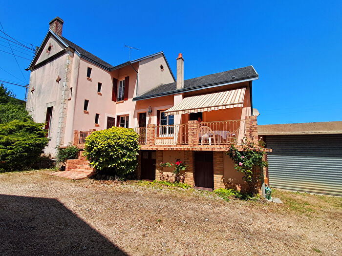 Maison à vendre - Châtillon-sur-Loire - 8 pièces - 5 chambres