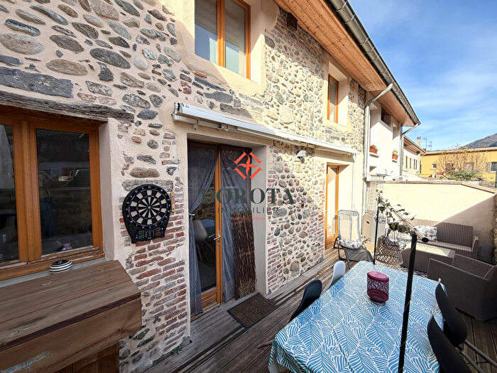 Maison à vendre - Tencin - 6 pièces - 4 chambres