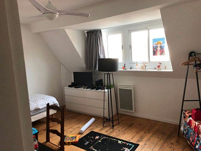 Centre Ville-Fin de la Guerre, Tourcoing : Appartement 1 pièce à louer