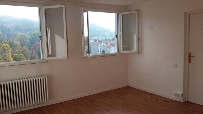 Appartement à louer - Colline des Pères-Tardy, Saint-Étienne - 2 pièces - 1 chambre
