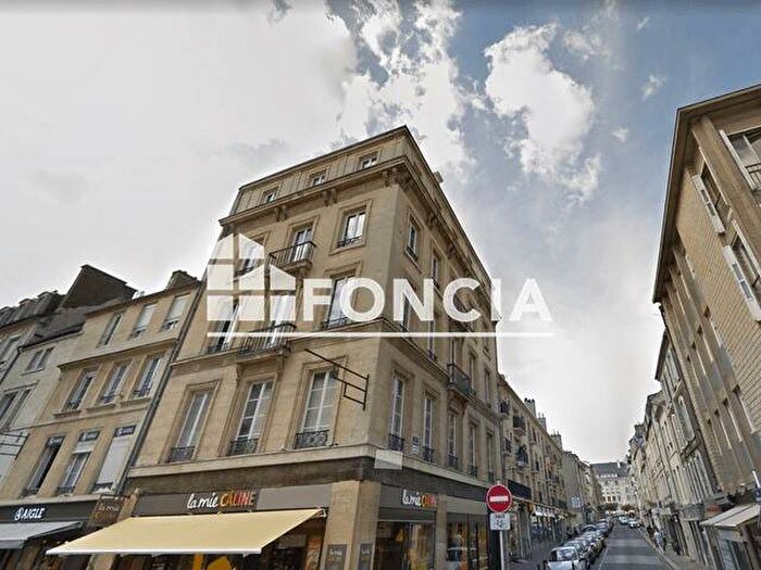 Appartement à louer - Centre Ancien, Caen - 1 pièce