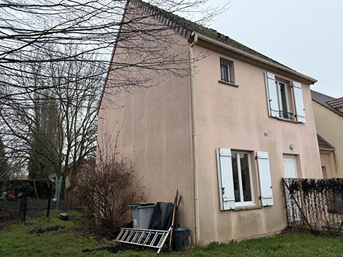 Maison à vendre - Villers-Cotterêts - 5 pièces - 4 chambres