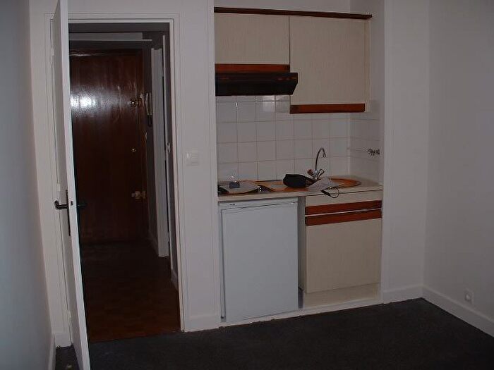 Paris 20ème, Père Lachaise, Réunion : Appartement 1 pièce à louer