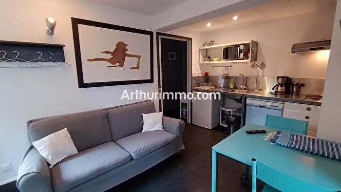 Lons-le-Saunier, Gare, Préfecture, Salines - Appartement 1 pièce à louer