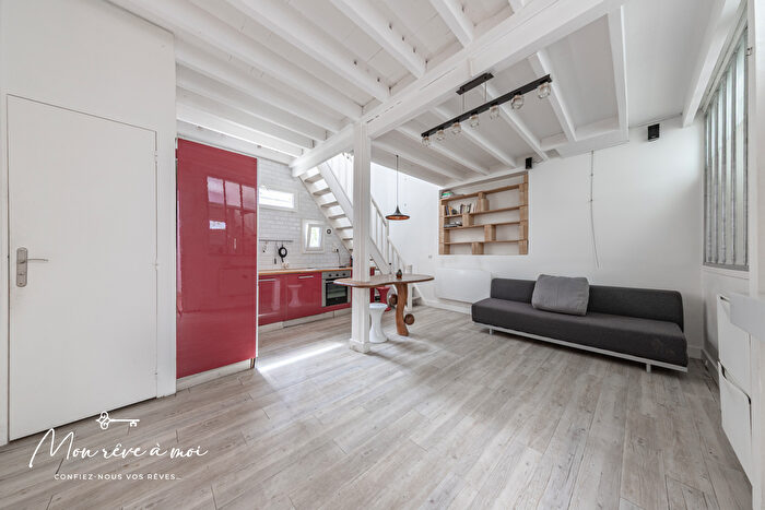 Paris 18ème, Grandes Carrières, Clichy - Appartement 2 pièces à vendre