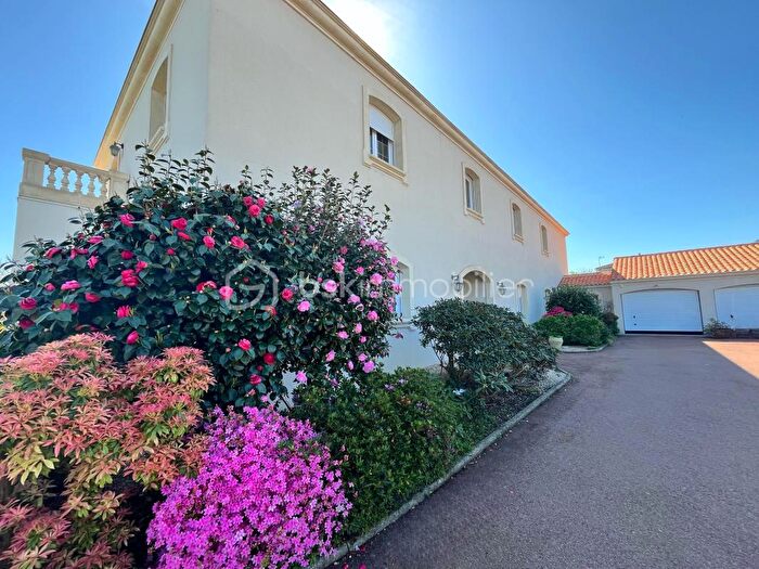 Maison 12 pièces à vendre - Montaigu