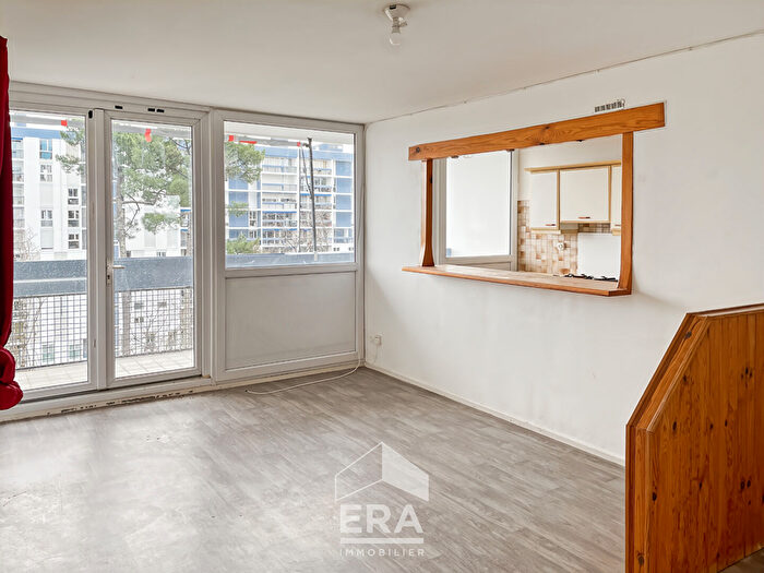 Appartement à vendre - Mérignac, Capeyron - 4 pièces - 2 chambres