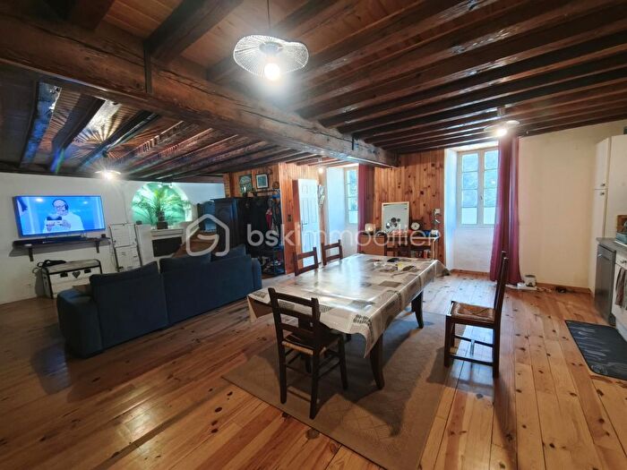 Maison à vendre - Cette-Eygun - 3 pièces - 2 chambres