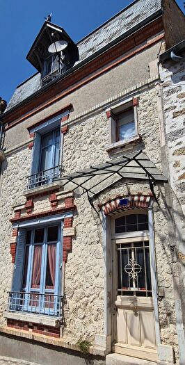 Maison à vendre - Beaune-la-Rolande - 4 pièces - 3 chambres