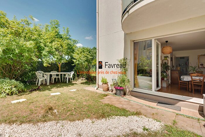 Appartement à vendre - LHaÿ-les-Roses, Centre-ville - 3 pièces - 2 chambres